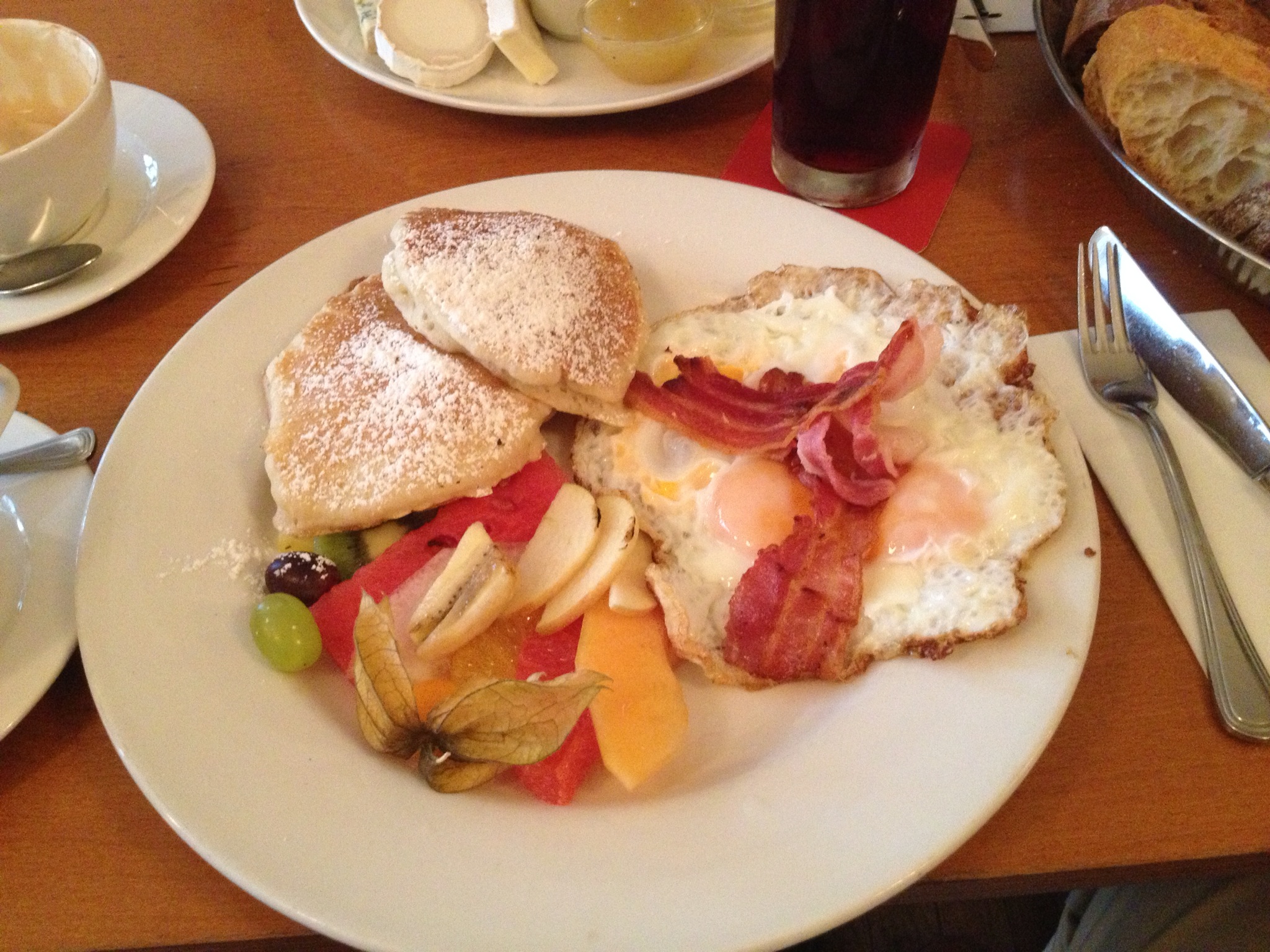Café Puck - Kuchen zum Frühstück*